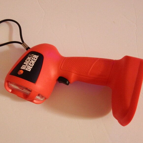 Black & Decker | Other | New Black Decker 2v Flashlight | Poshmark